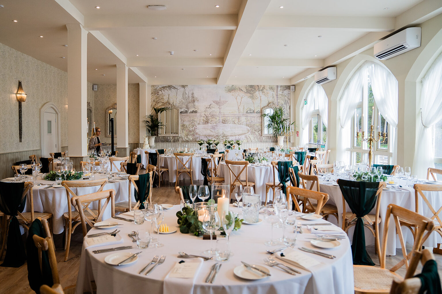 Carley & Derrick's Elegant Day at Wennington Hall - Dream Venues