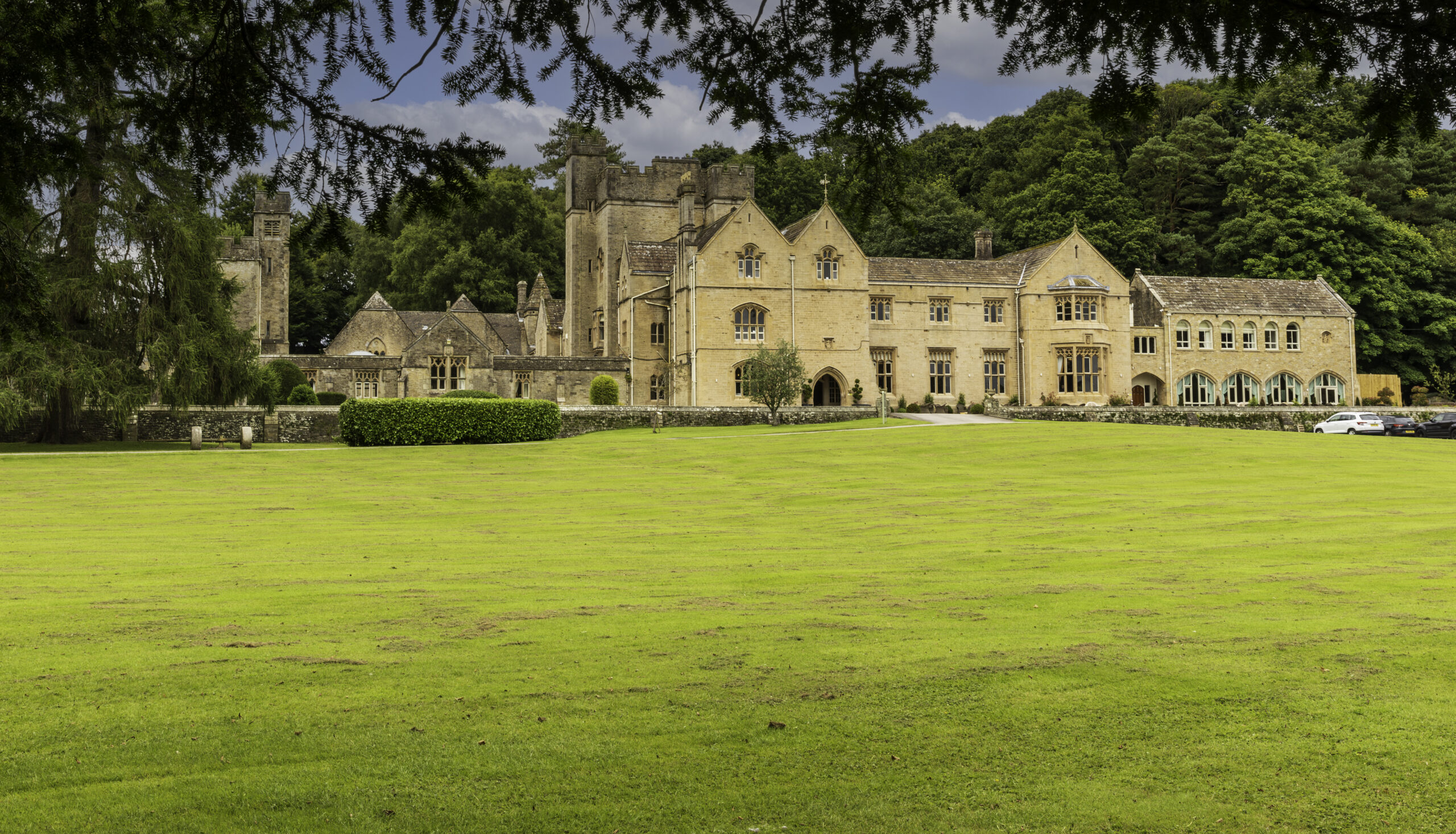 Wennington Hall, Lancaster - James' Places